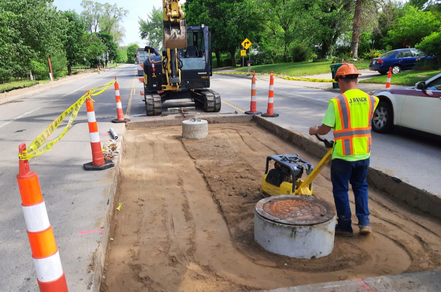 Hewitt Rd: Refuge Island Underway - Washtenaw County Road Commission